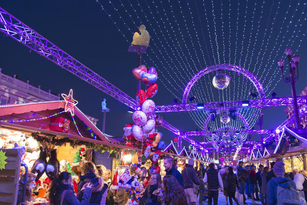 Christmas Markets in Nice and Monaco with Villahostels